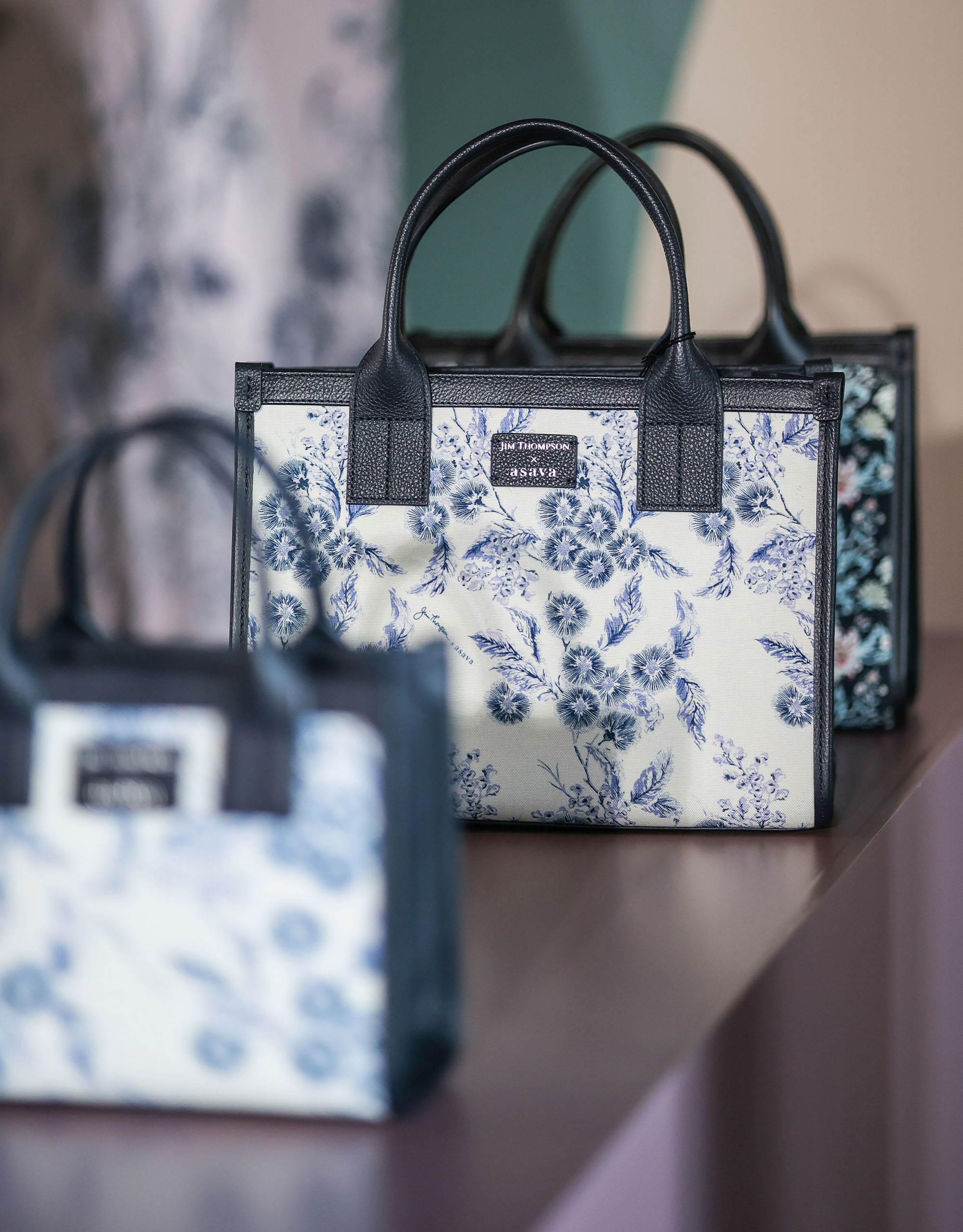 JIM THOMPSON X ASAVA - ASAVAGROUP